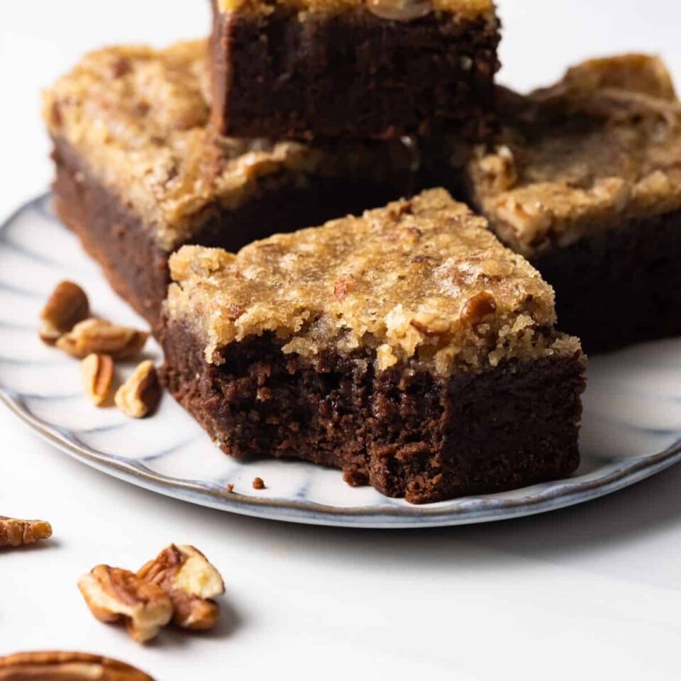 Pecan Pie Brownies | Baked by an Introvert