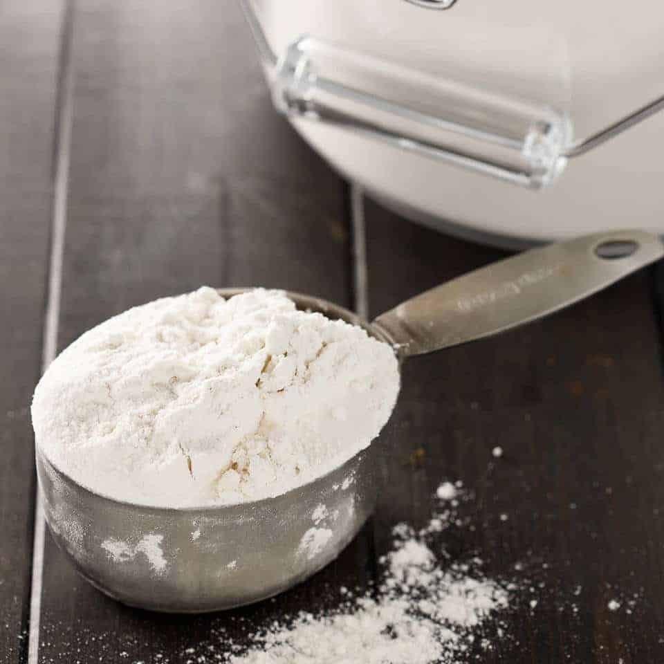 How to Measure Flour (The Accurate Way!) | Baked by an Introvert