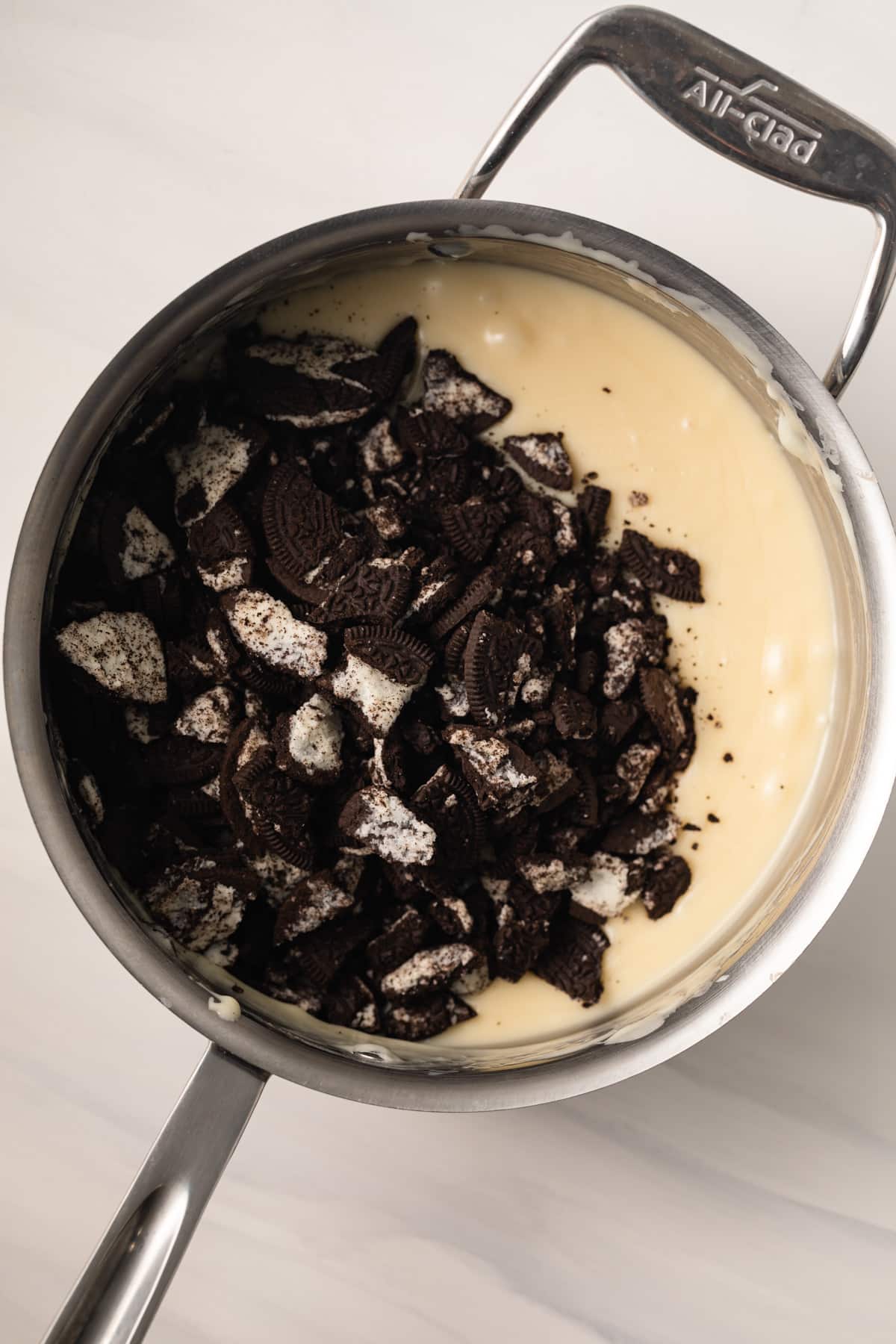 Oreo Fudge - Baked By An Introvert