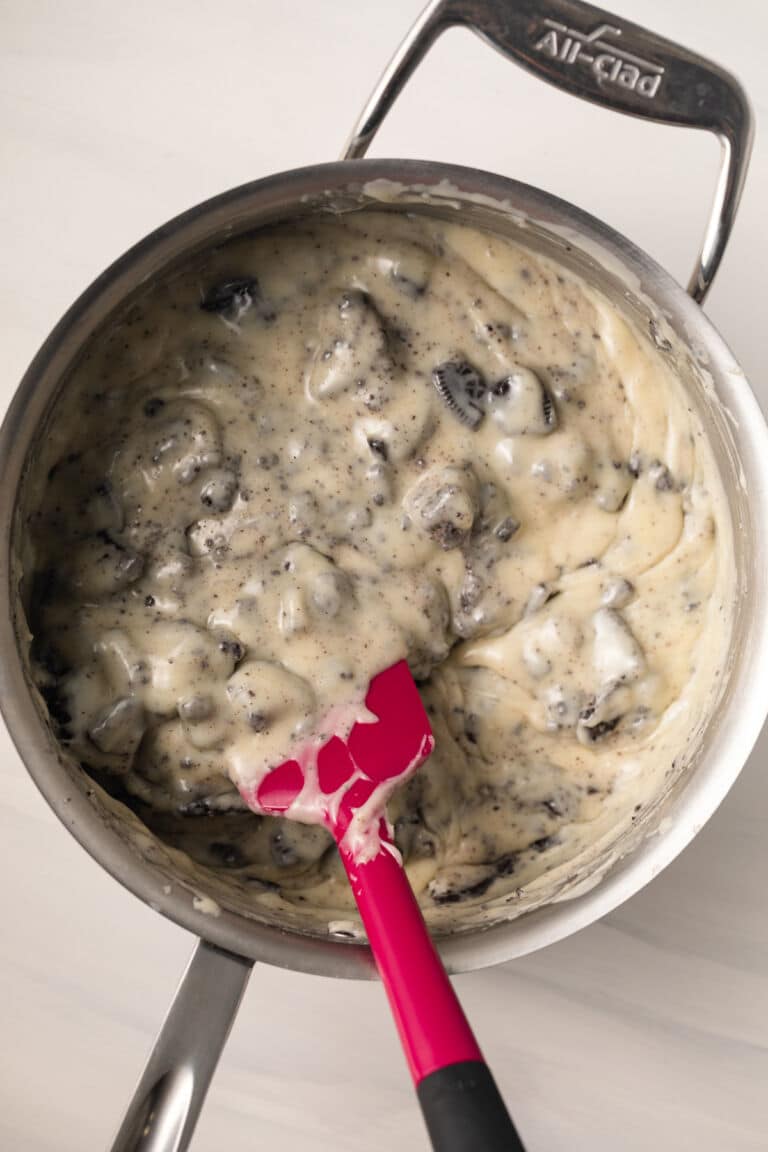 Oreo Fudge - Baked By An Introvert